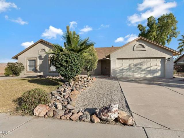 8037 E Fairfield St, Mesa, AZ 85207