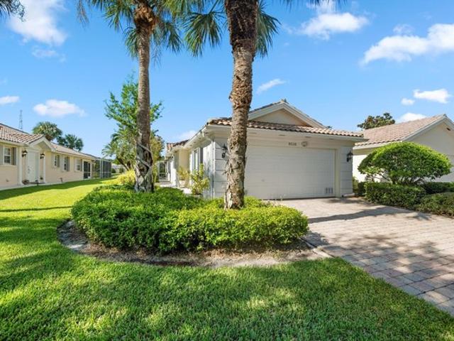 8038 Montserrat Pl, Wellington, FL 33414