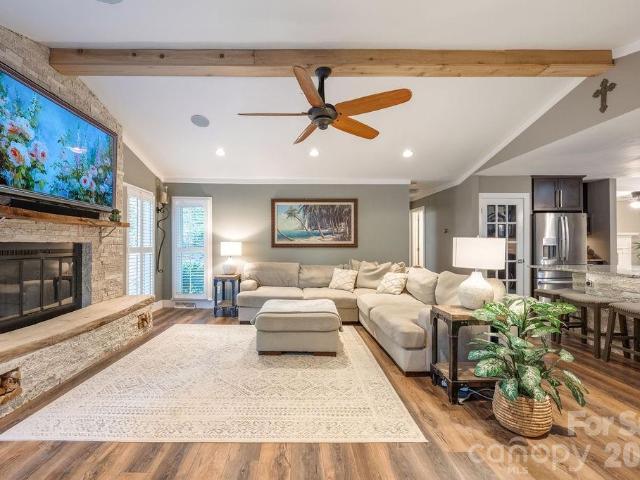 8038 Ritter Drive