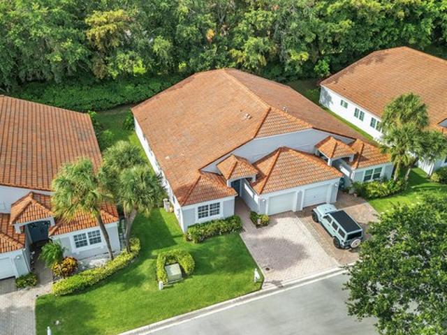 8039 N Tranquility Lake Dr, Delray Beach, FL 33446