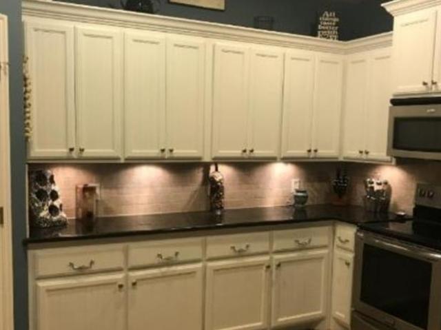 8039 Lindsay Lane