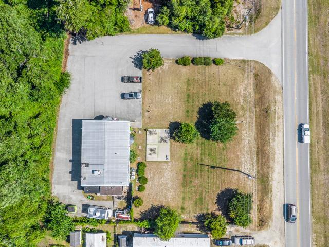 8039 River Road SE