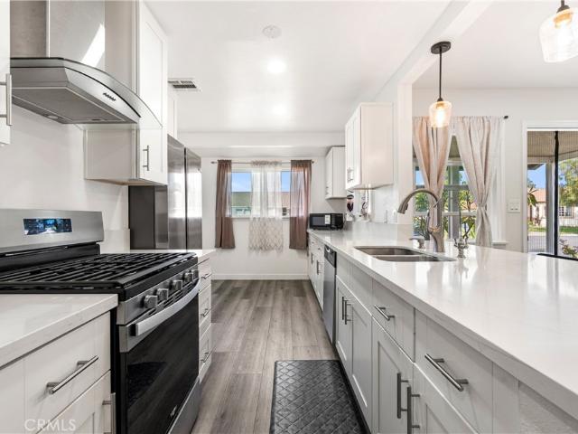8030 Blandwood