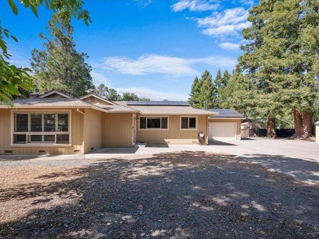 8030 Elphick Rd, Sebastopol, CA 95472