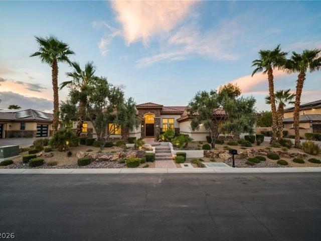 8030 Palm Cove Ct, Las Vegas, NV 89129