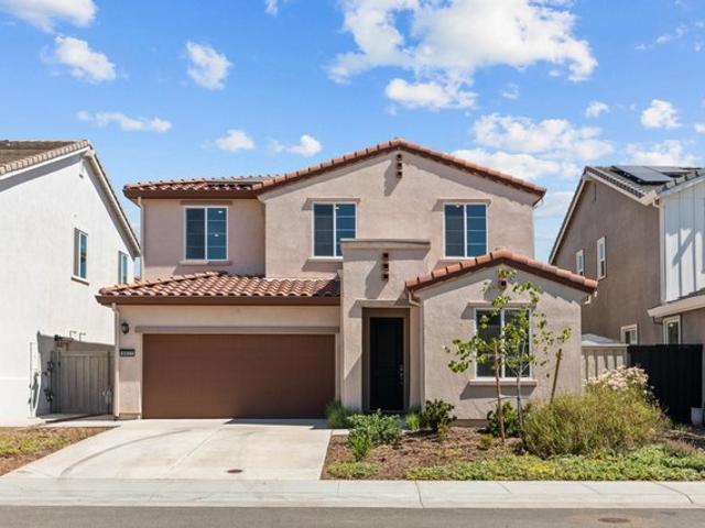 8032 Oxbow Landing Loop, Roseville, CA 95747