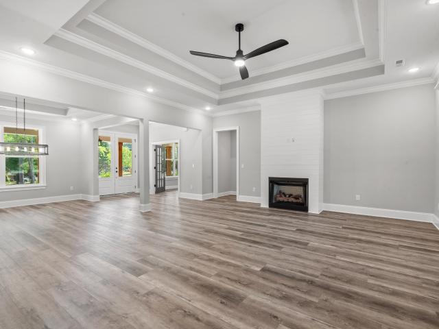 8032 Old Reaves Ferry Rd