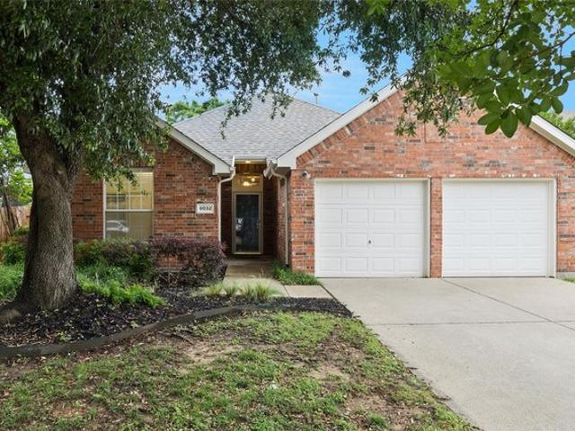 8032 Gila Bend Ln, Fort Worth, TX 76137