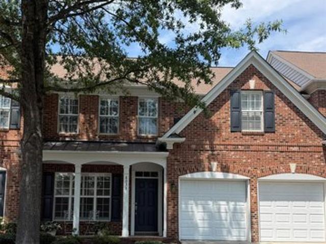 8033 Oratorio Pl, Charlotte, NC 28270