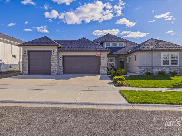 8033 W Sparks Lake Dr, Boise, ID 83714 | MLS #98983