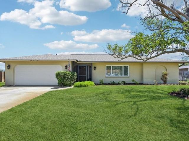 803 60th St NW, Bradenton, FL 34209