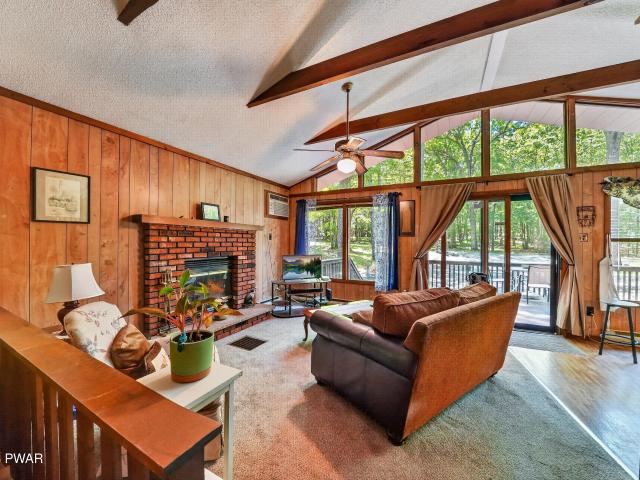 803 Buckhorn Court