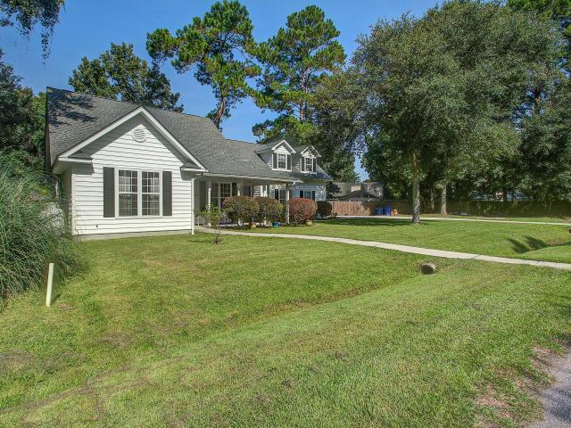 803 Bunkhouse Drive