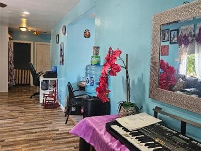 803 E 107th St, Los Angeles, CA 90002