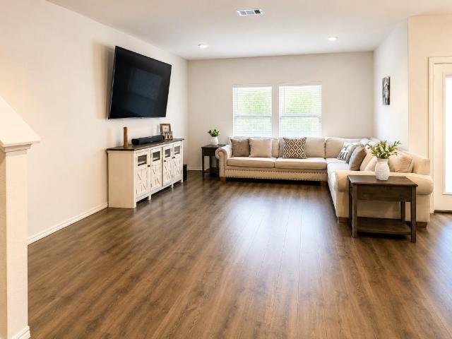 803 Farmstead Way