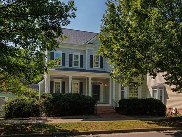 803 Highgrove Dr, Chapel Hill, NC 27516