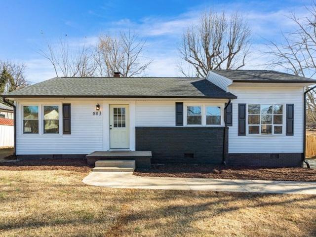 803 Oakley St, Graham, NC 27253