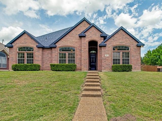 803 Mill Creek Rd, Lancaster, TX 75146