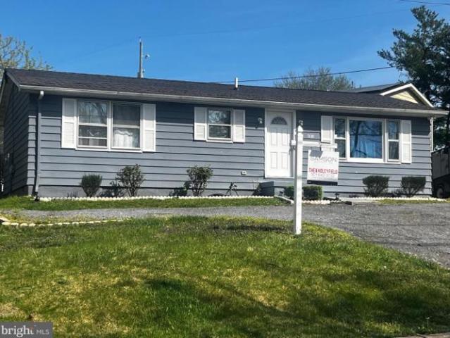 803 Minna Ave, Capitol Heights, MD 20743