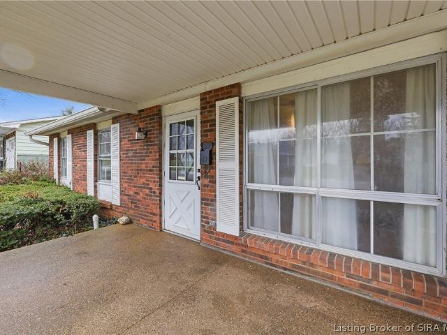 803 N Cauble