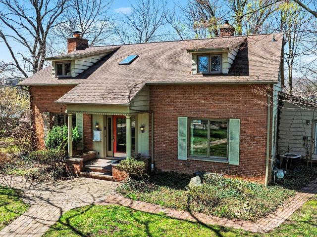 803 North Kalamazoo Street, Paw, MI 49079 | MLS #26015 | Compass