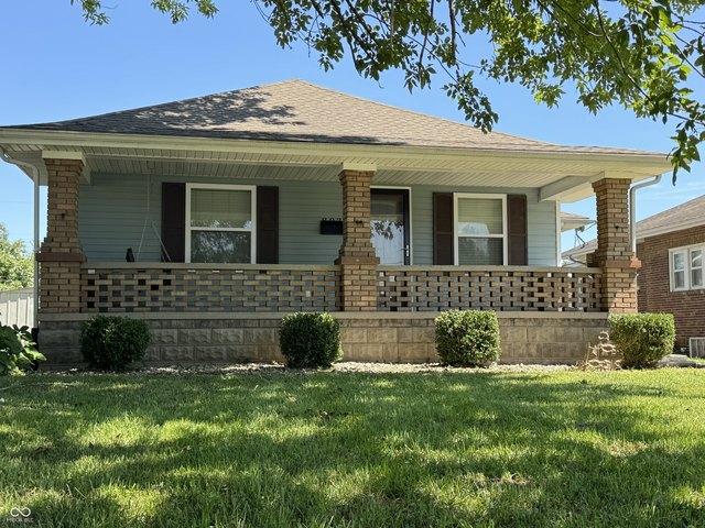 803 S Walnut St, Seymour, IN 47274