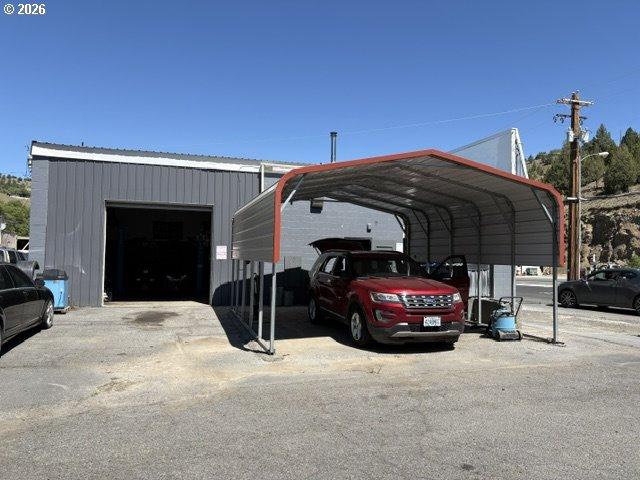 803 s canyon blvd