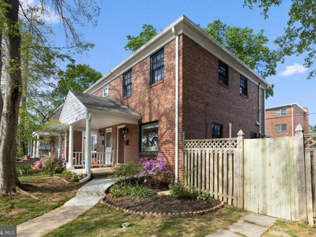 803 S Orme St, Arlington, VA 22204