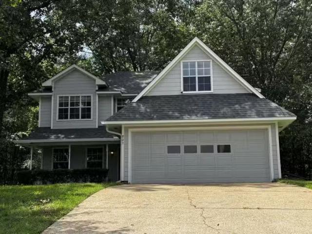 803 SHADOWOOD LN, STARKVILLE, MS 39759 Single Family Residence.