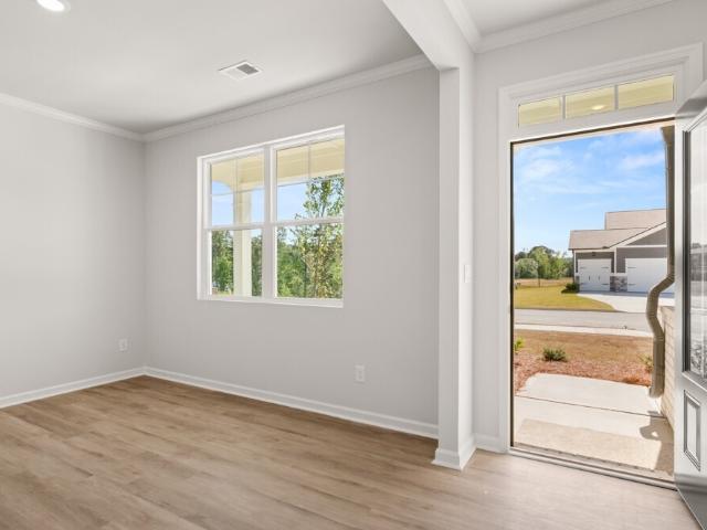 803 Shoreview Trail
