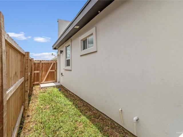 803 Sugar Garden Drive 3