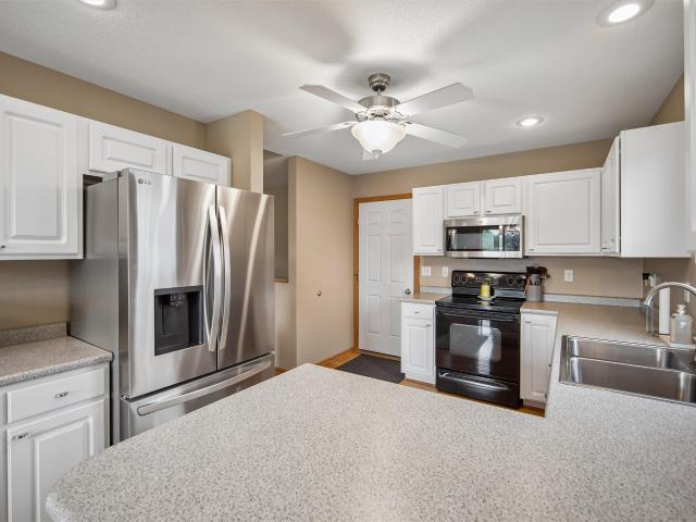803 SW 50th Street