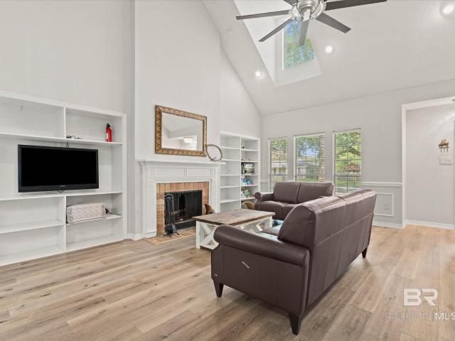 803 Pinemont Drive