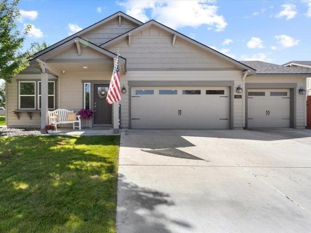 803 W 29th Pl, Kennewick, WA 99337