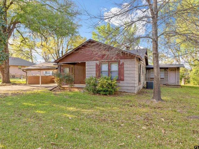 803 W Noble St, Troup, TX 75789 | MLS #26004
