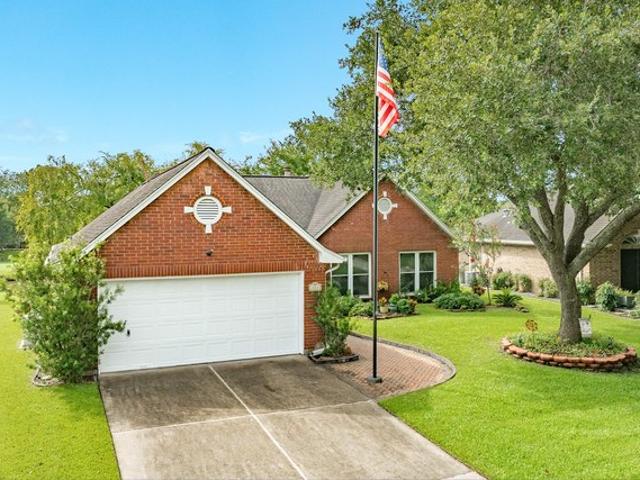 803 W Peach Hollow Cir, Pearland, TX 77584