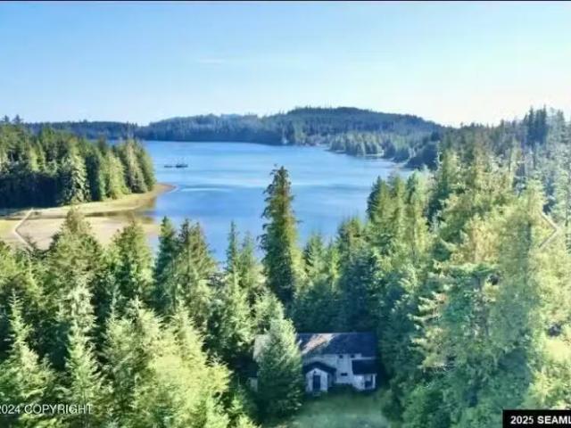 8044 DAVIDSON AVENUE, EDNA BAY, AK 99950 Single Family Residen.