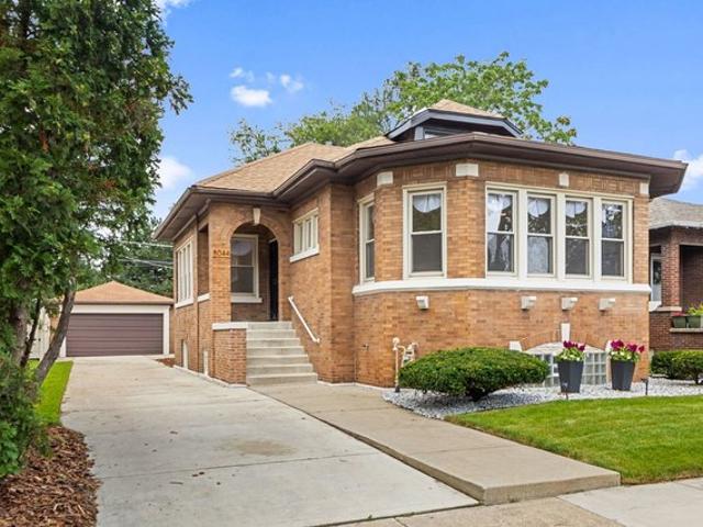 8044 S Harper Ave, Chicago, IL 60619