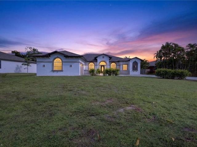 8044 San Carlos Blvd, Fort Myers, FL 33967