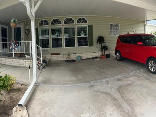 8045 Monitor Dr, New Port Richey, FL 34653