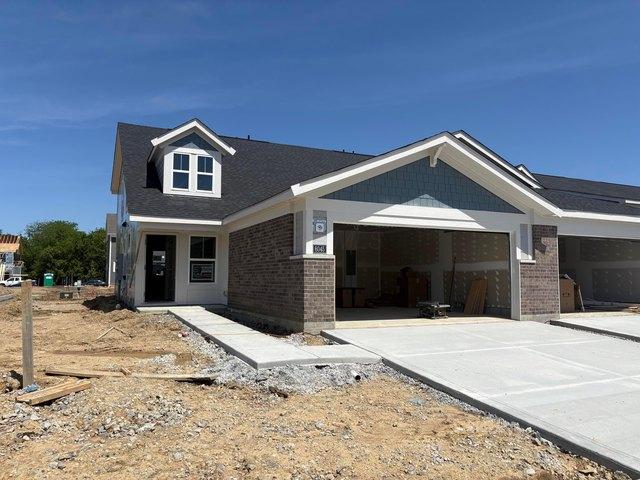 8045 Edgewater Xing Unit 75A, Pickerington, OH 43147