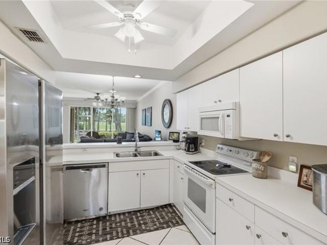 8045 Tiger Cv Apt 502, Naples, FL 34113