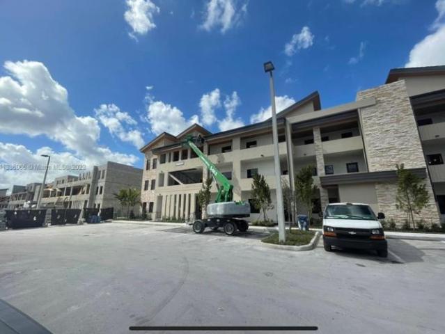 8045 104th Ave NW #04, Doral, FL 33178