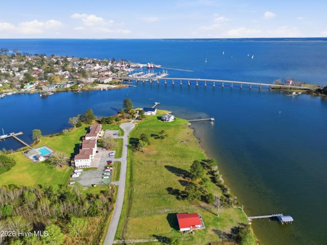 8046 Treasure Drive