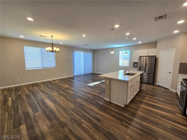 8047 Cavazzo Avenue