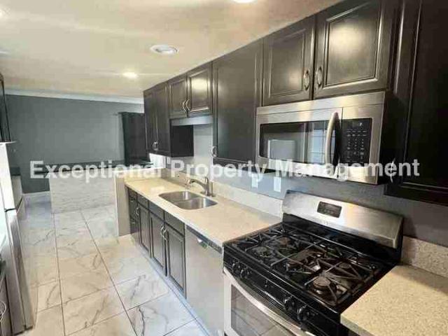 8047 Laurel Ave. 3 Bedroom Apartment for Rent at 8047 Laurel Ave, Fontana, CA 92336