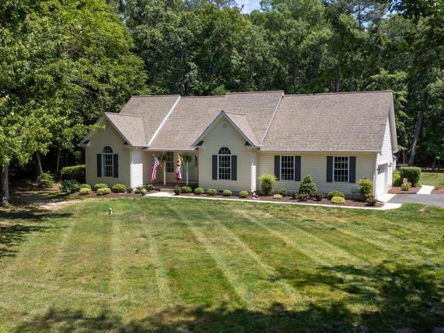 8047 Laurel Lane