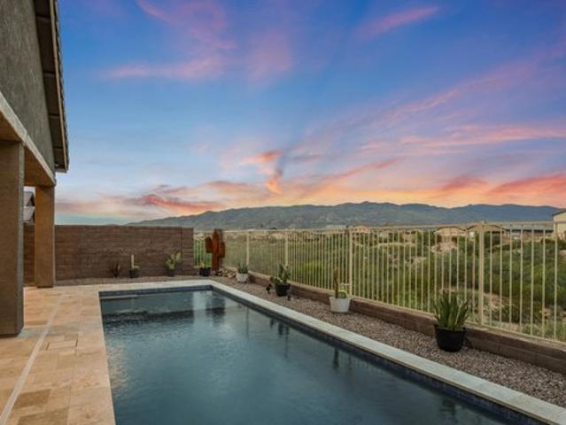 8049 S Borealis Way, Tucson, AZ 85747