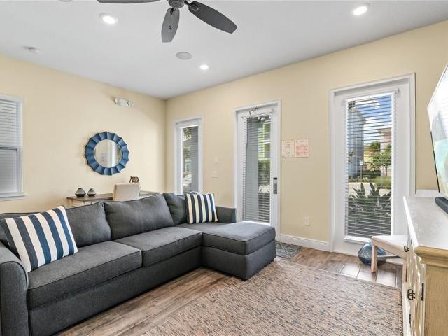 8040 Lost Shaker Lane, Kissimmee, US, FL