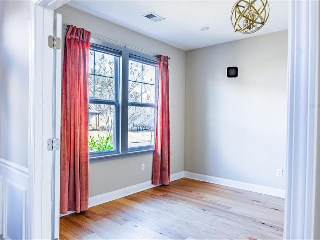 8040 Scenic Ridge Way